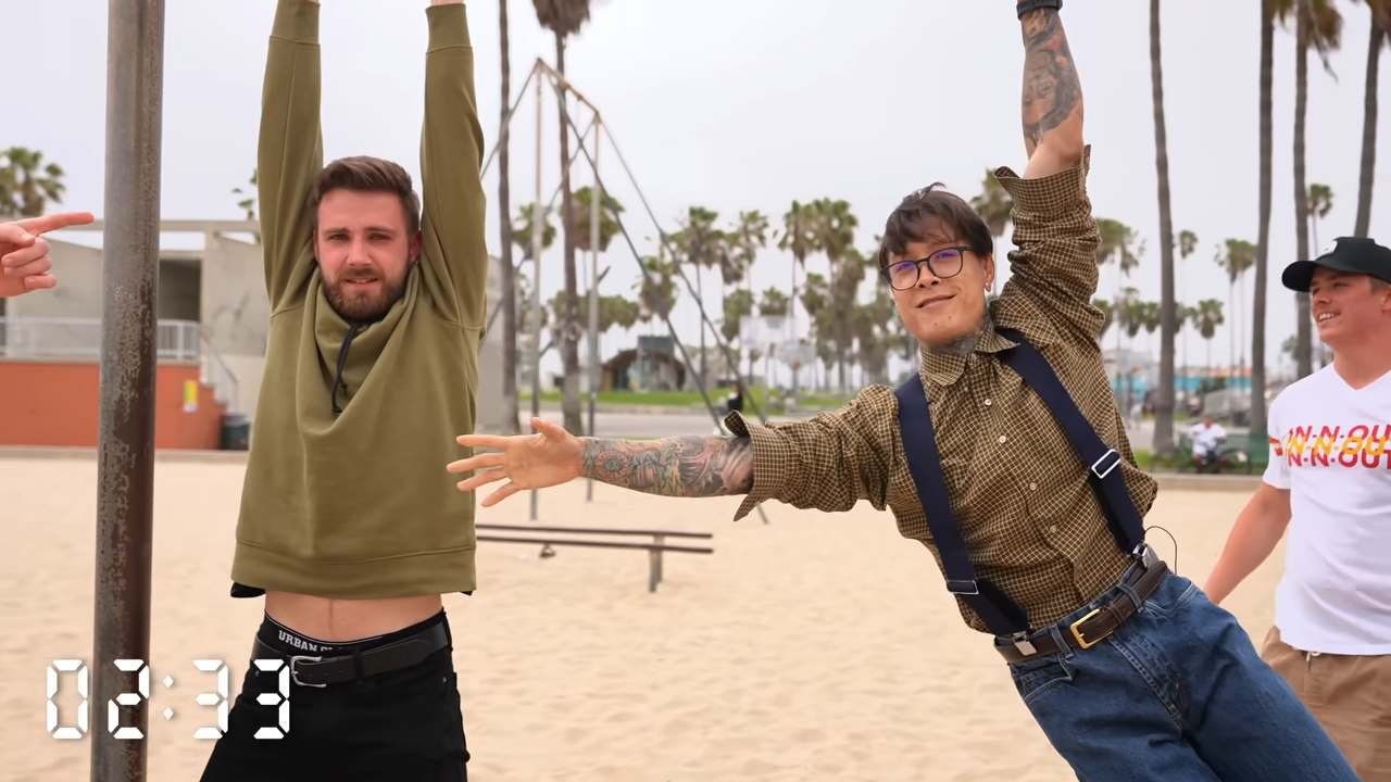 Nerds vs Bodybuilders - Who Is Stronger?