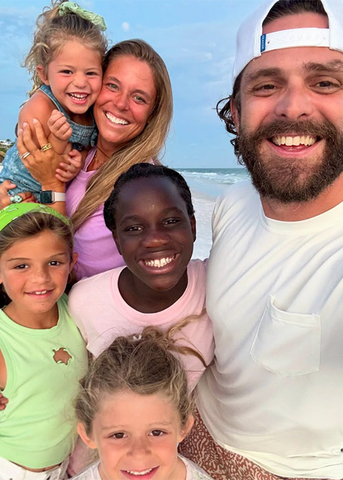 Country singer Thomas Rhett and wife Lauren share baby news in very ...