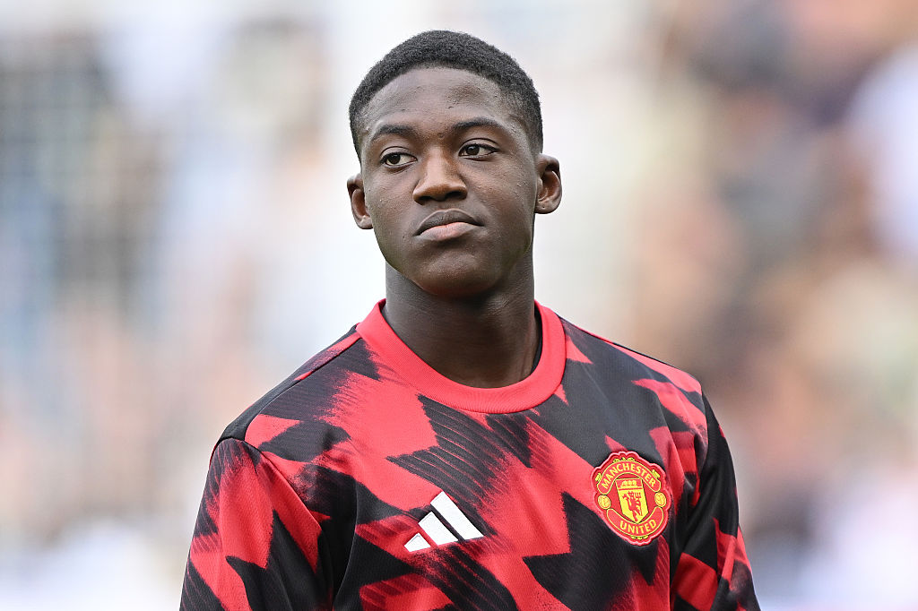 10 clubs want Mainoo as Man Utd face decision