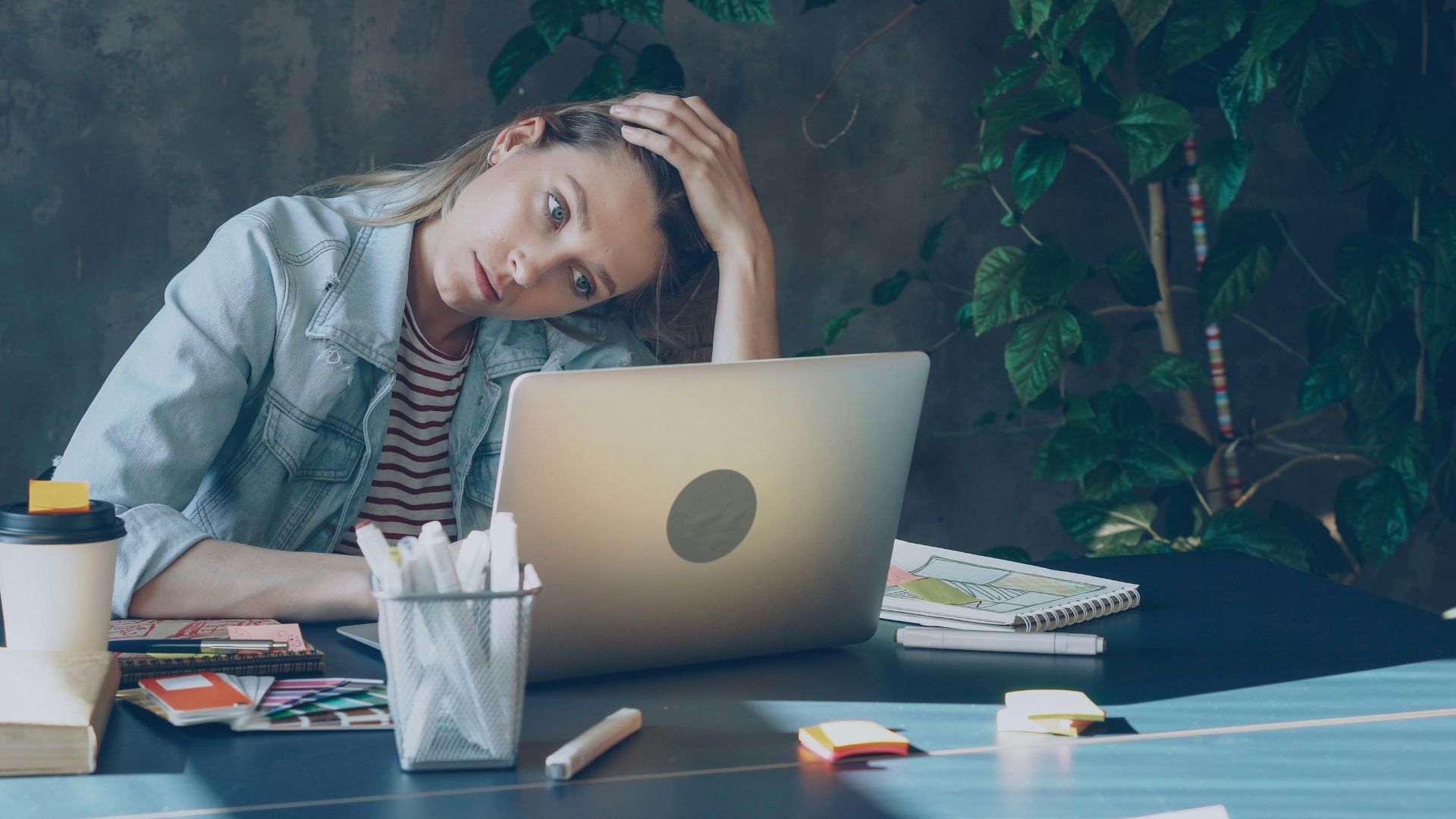 20 Warning Signs Of Burnout You Should Never Ignore