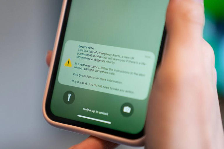 Emergency alert update as millions of Brits set to receive urgent ...