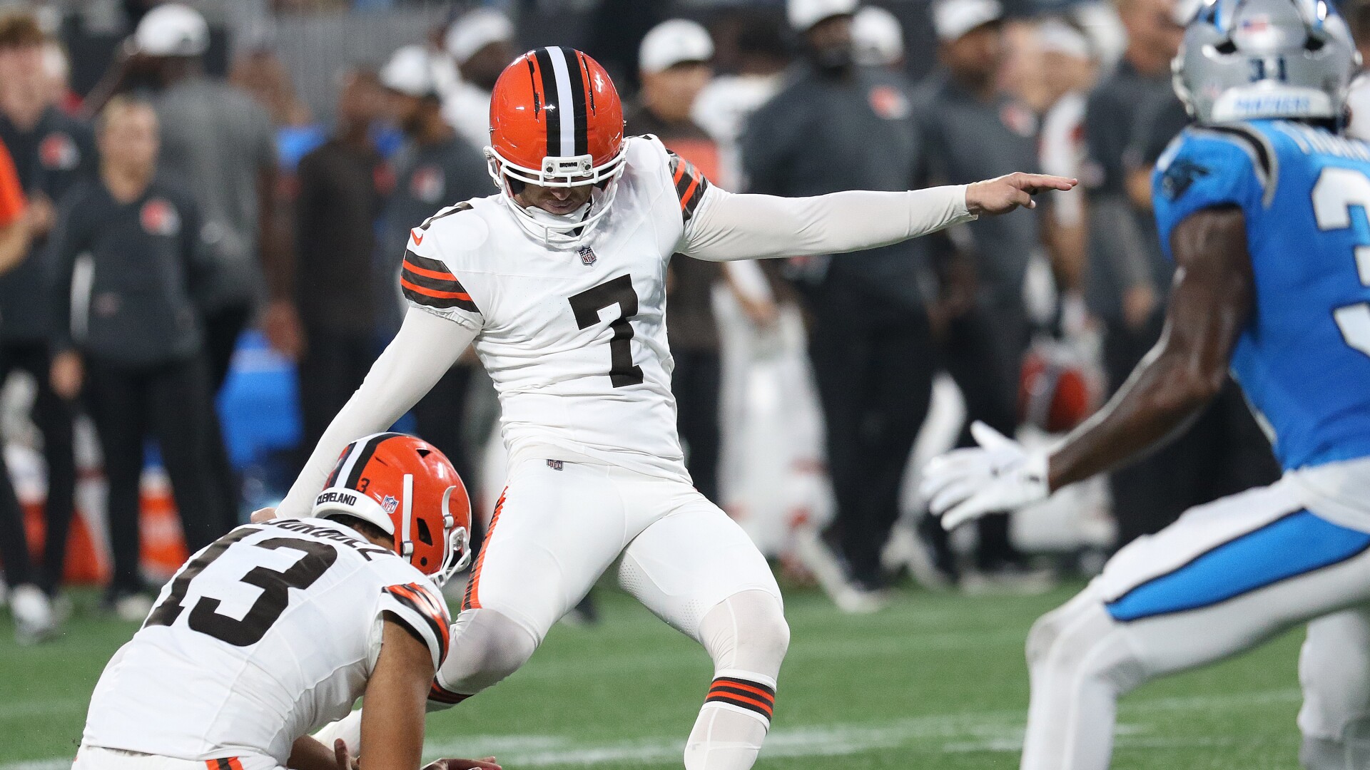 Browns release K Dustin Hopkins, reduce roster to 53 players