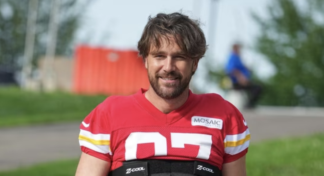 Travis Kelce’s Net Worth in 2025: NFL Salary, Endorsements, and ...