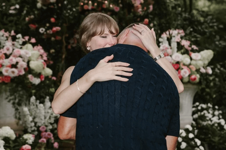 'I'd never cared about Taylor Swift's love life. One moment just ...