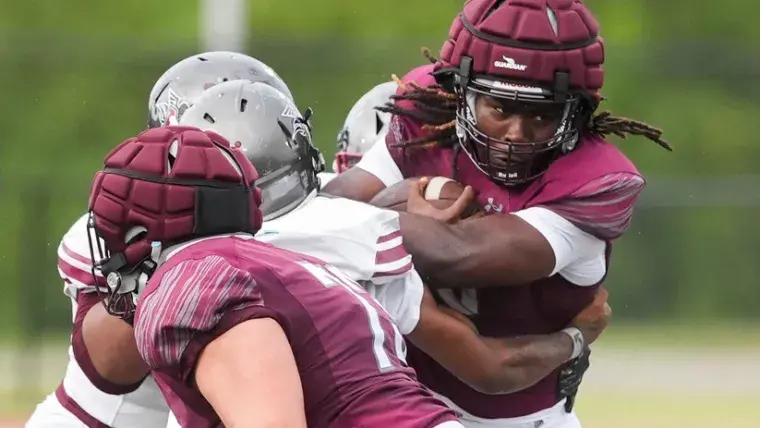 Here are the top high school running backs in Tennessee for '25 season