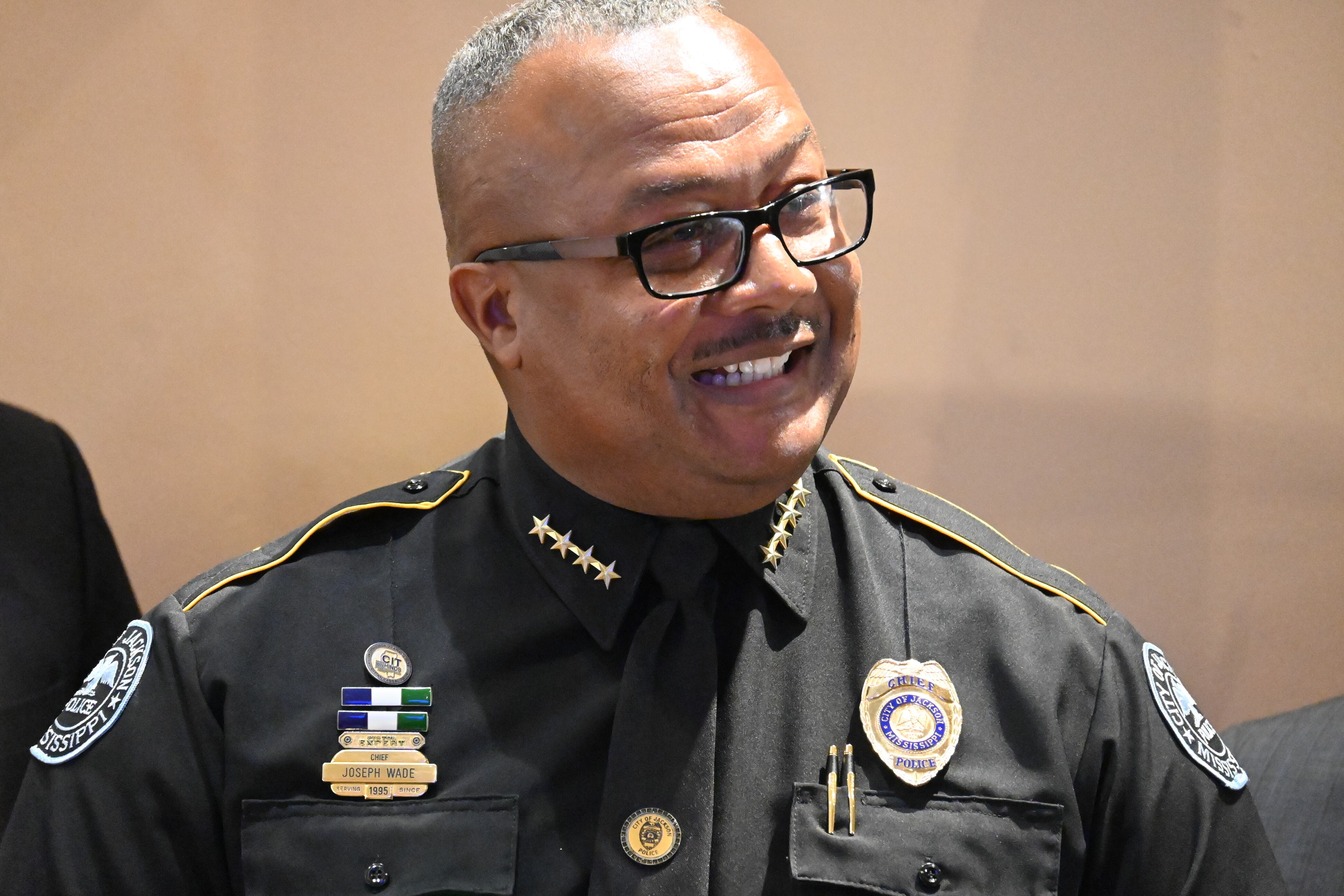 Jackson police chief announces retirement