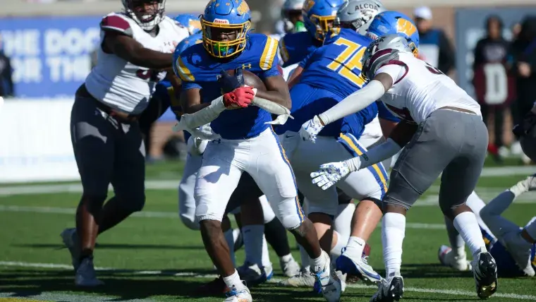 Here are the top high school running backs in Tennessee for '25 season
