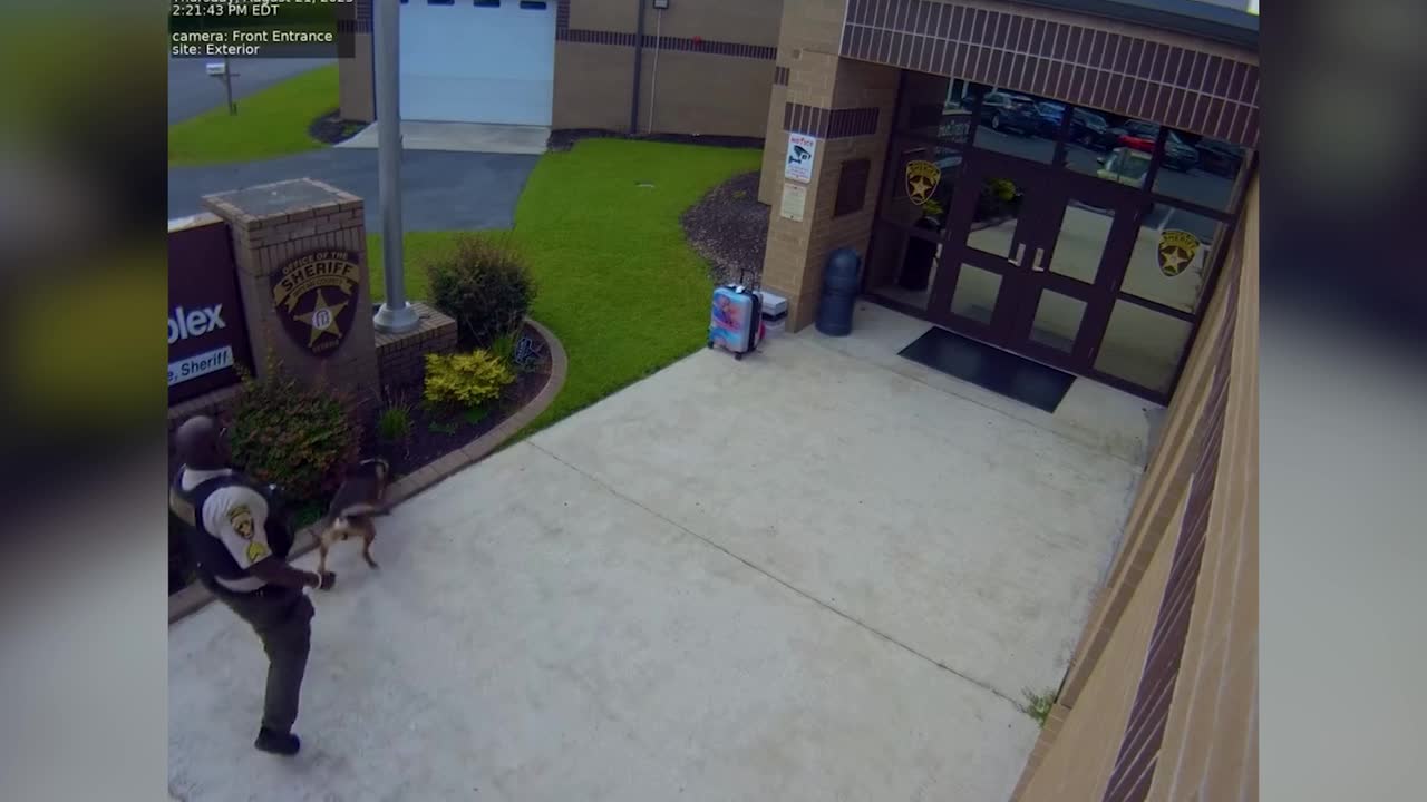 Man Arrested After Bringing Drugs, Gun Into Bryan County Jail