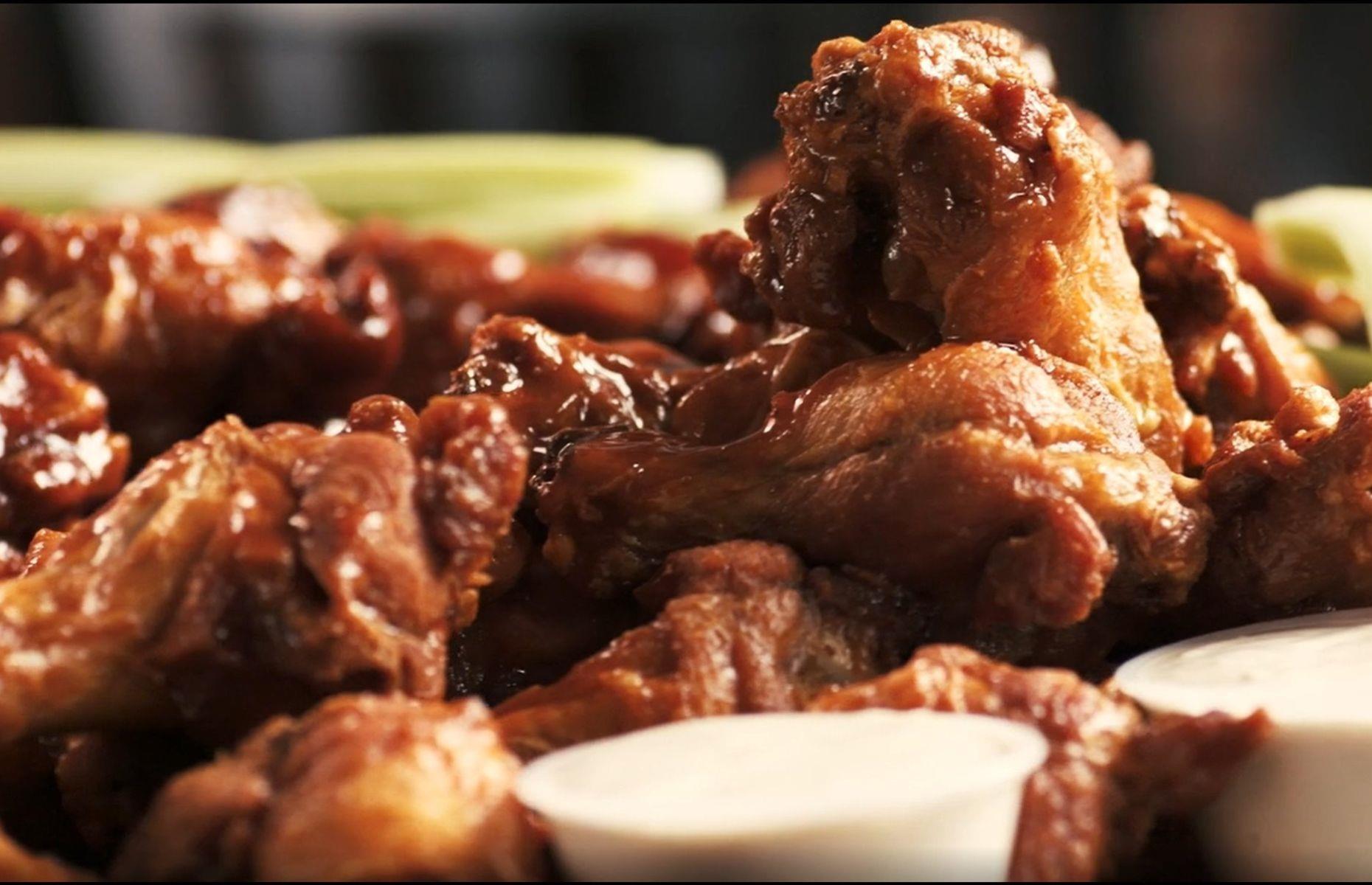 Ranked by reviews: the tastiest chicken wings in every American state