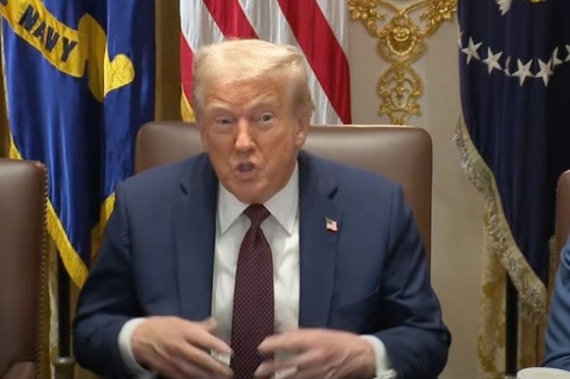 Heavily bruised Trump who's hiding hand mocks Chuck Schumer's 'aged ...