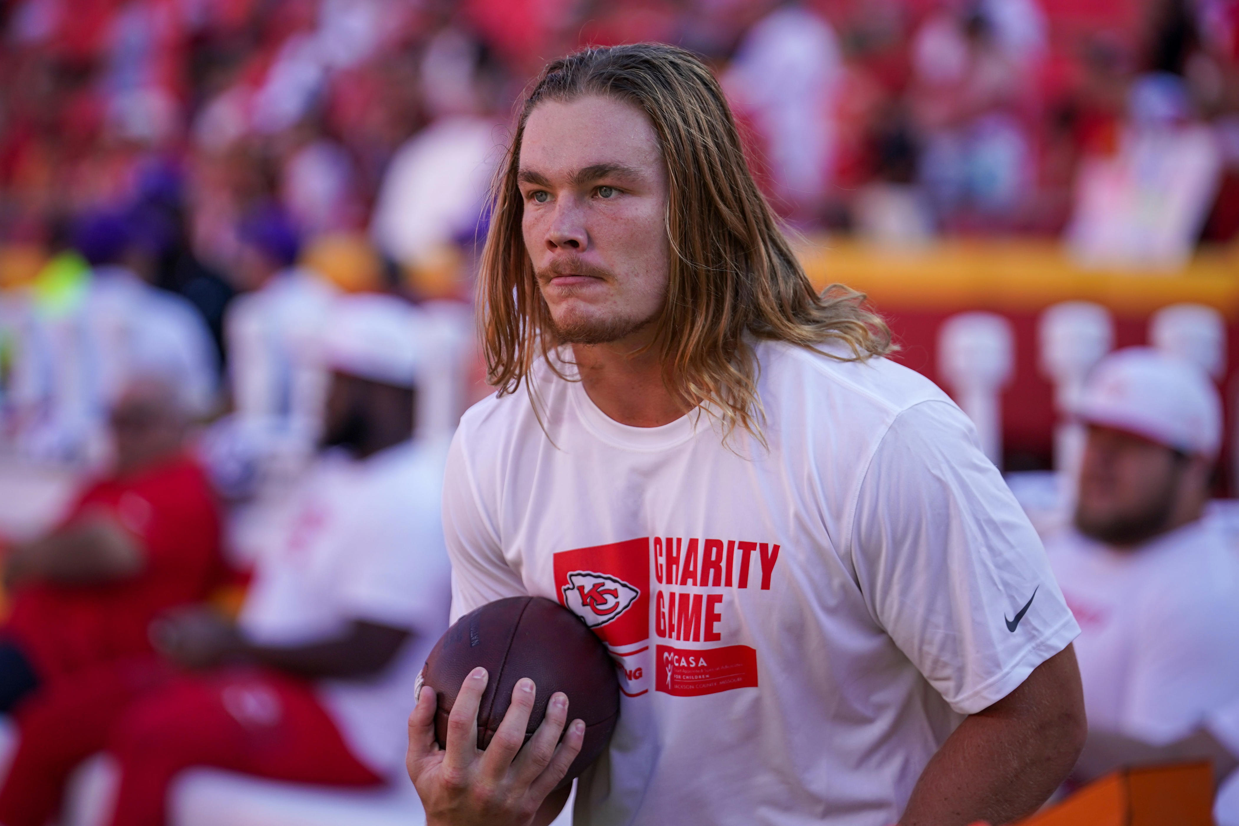 REPORT: Chiefs set to release fan-favorite RB/FB as Kansas City cuts ...