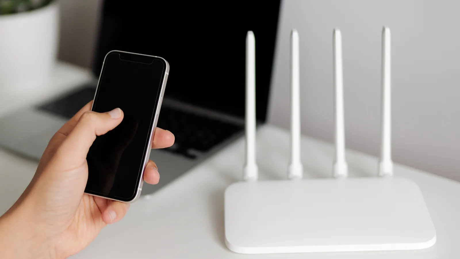 Yes, your internet can work in outages — here's how