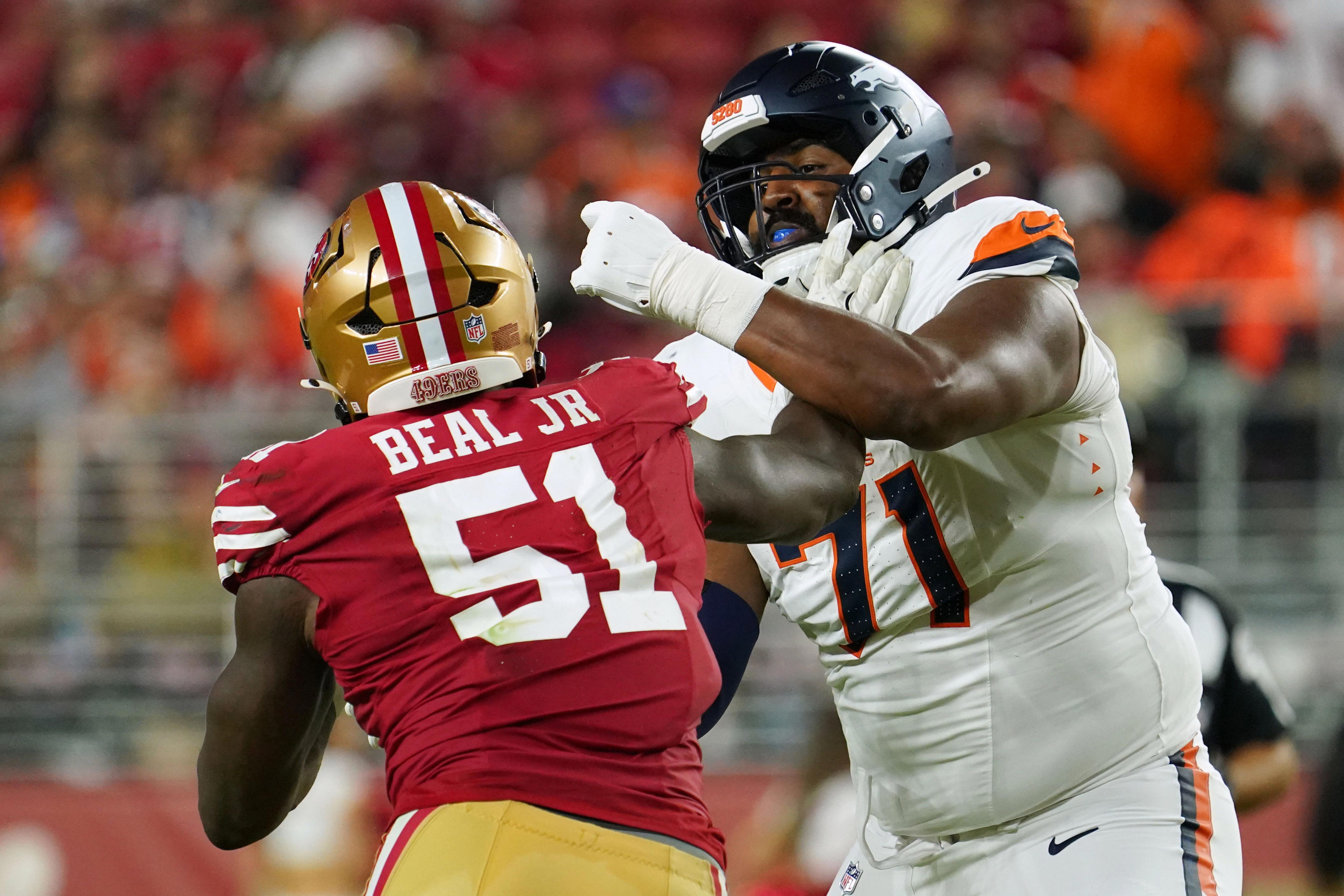 Former Georgia DL signs with the Dolphins