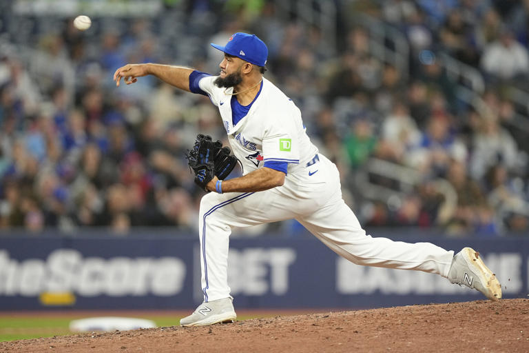Blue Jays’ Yimi García seeking second opinion on nagging elbow injury