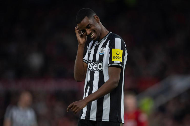 Alexander Isak transfer update as Newcastle's attempts fail while ...