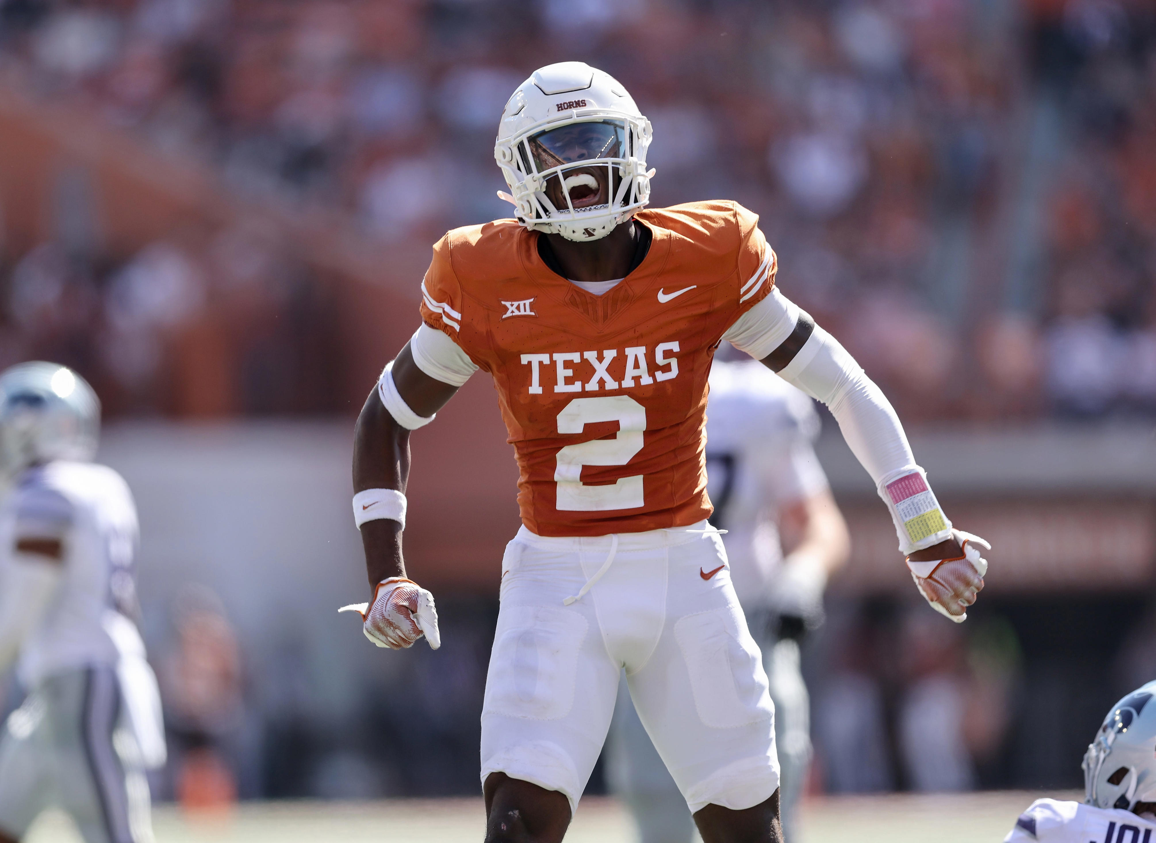 Derek Williams Jr. leaves transfer portal, to return to Longhorns