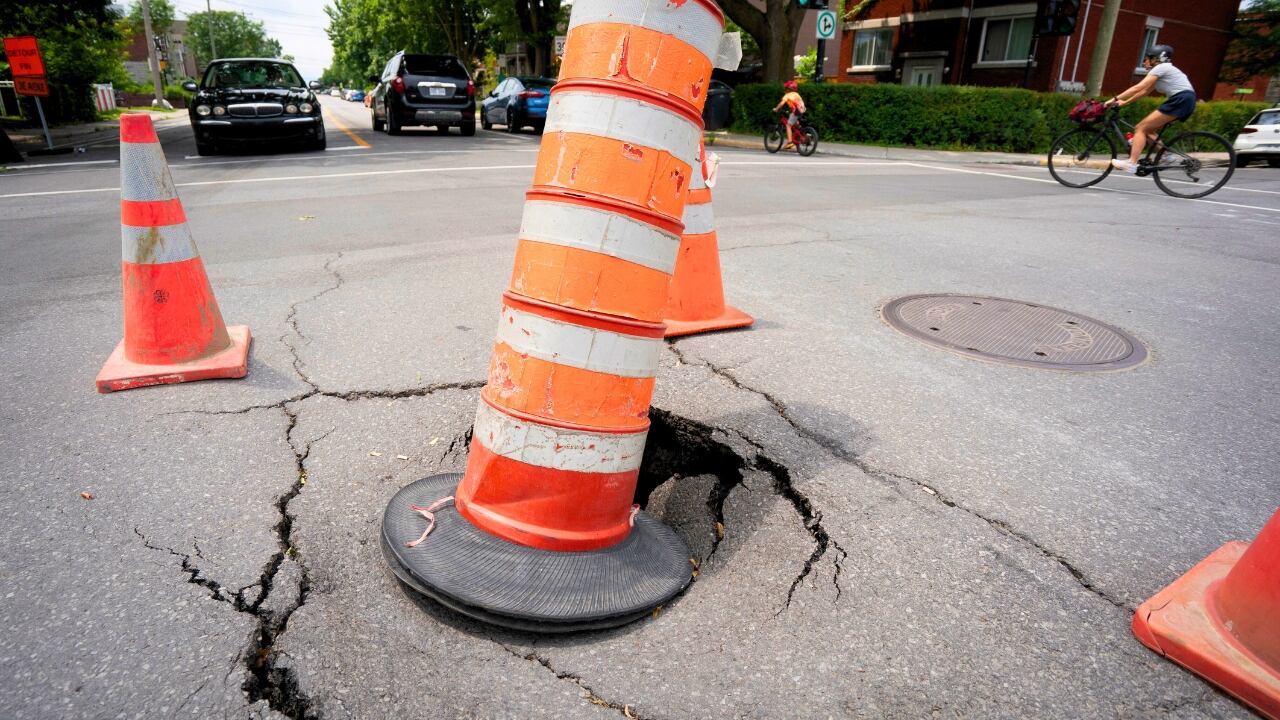 Montreal’s roads aren’t getting any better, auditor general estimates