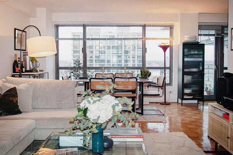 See How This Design Pro Decorated a "Generic" New York City Rental