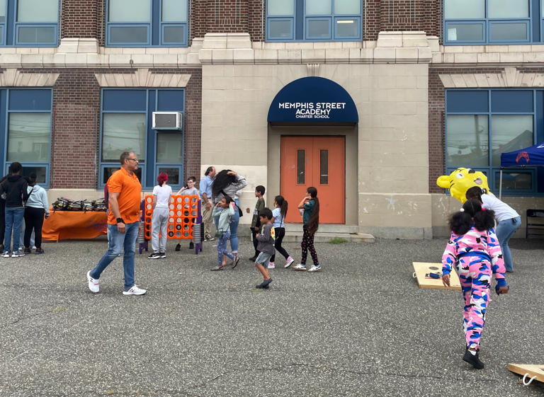 School leaders say Philly’s charter school oversight is flawed. But ...