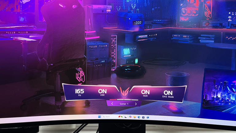 The LG Ultragear GX9 Gaming Monitor engulfed me with its ultrawide ...