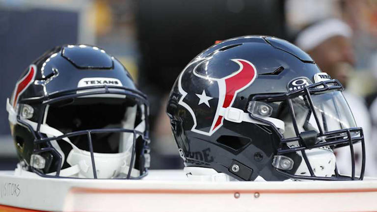 Houston Texans Complete Trade With AFC Opponent