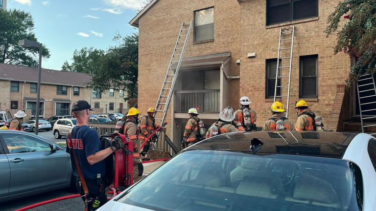 Roughly 50 firefighters help put out kitchen fire in Bethesda townhouse