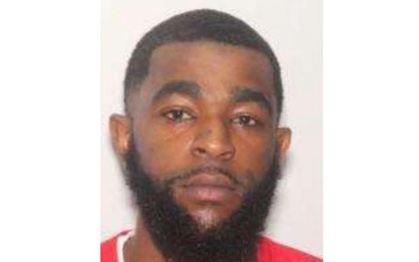 AR town searches for suspect in shooting that hurt 3-year-old