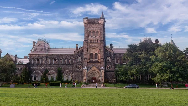 20 most beautiful university campuses worldwide