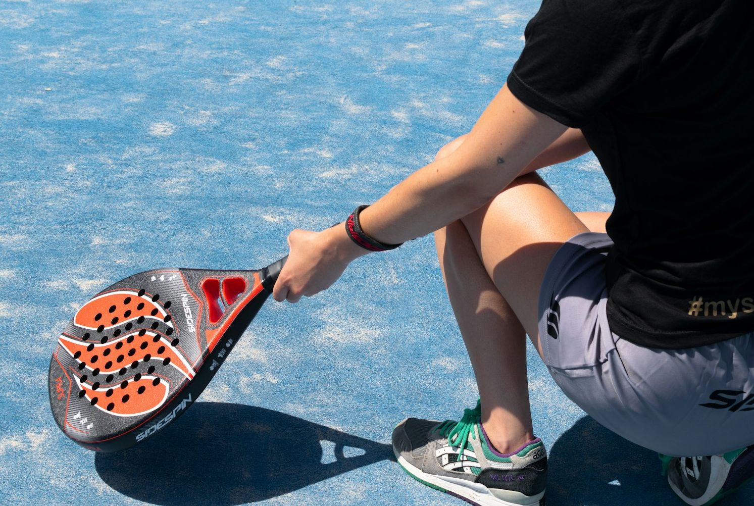 Bagaimana Teknik Pegang Raket Padel yang Benar? Berikut Tipsnya