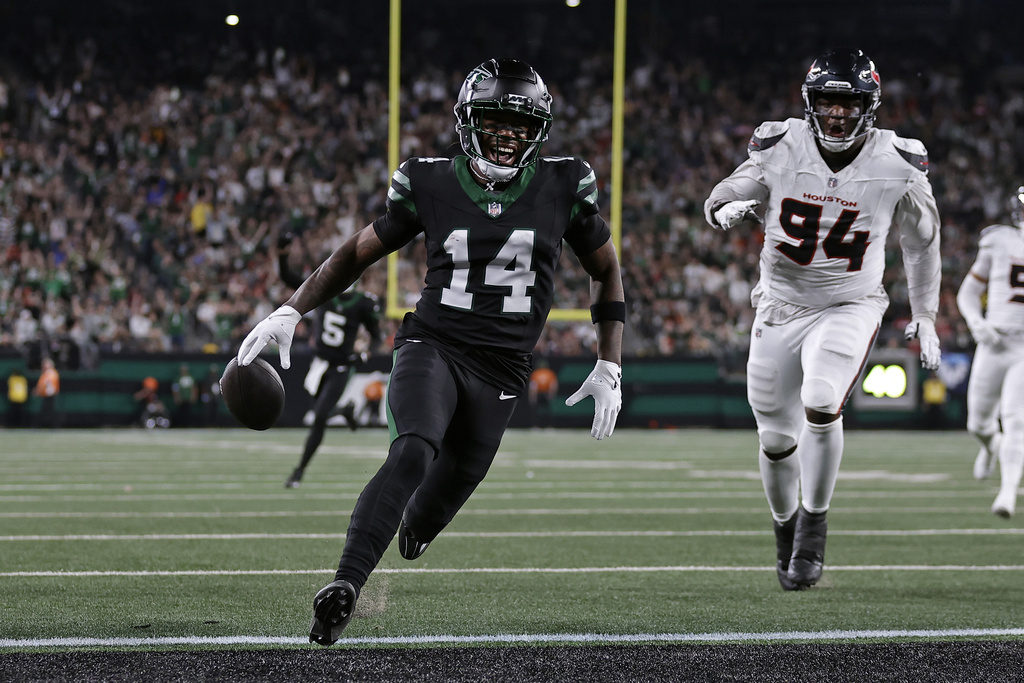 Jets cut 'YAC King' wide receiver Malachi Corley after rookie season ...