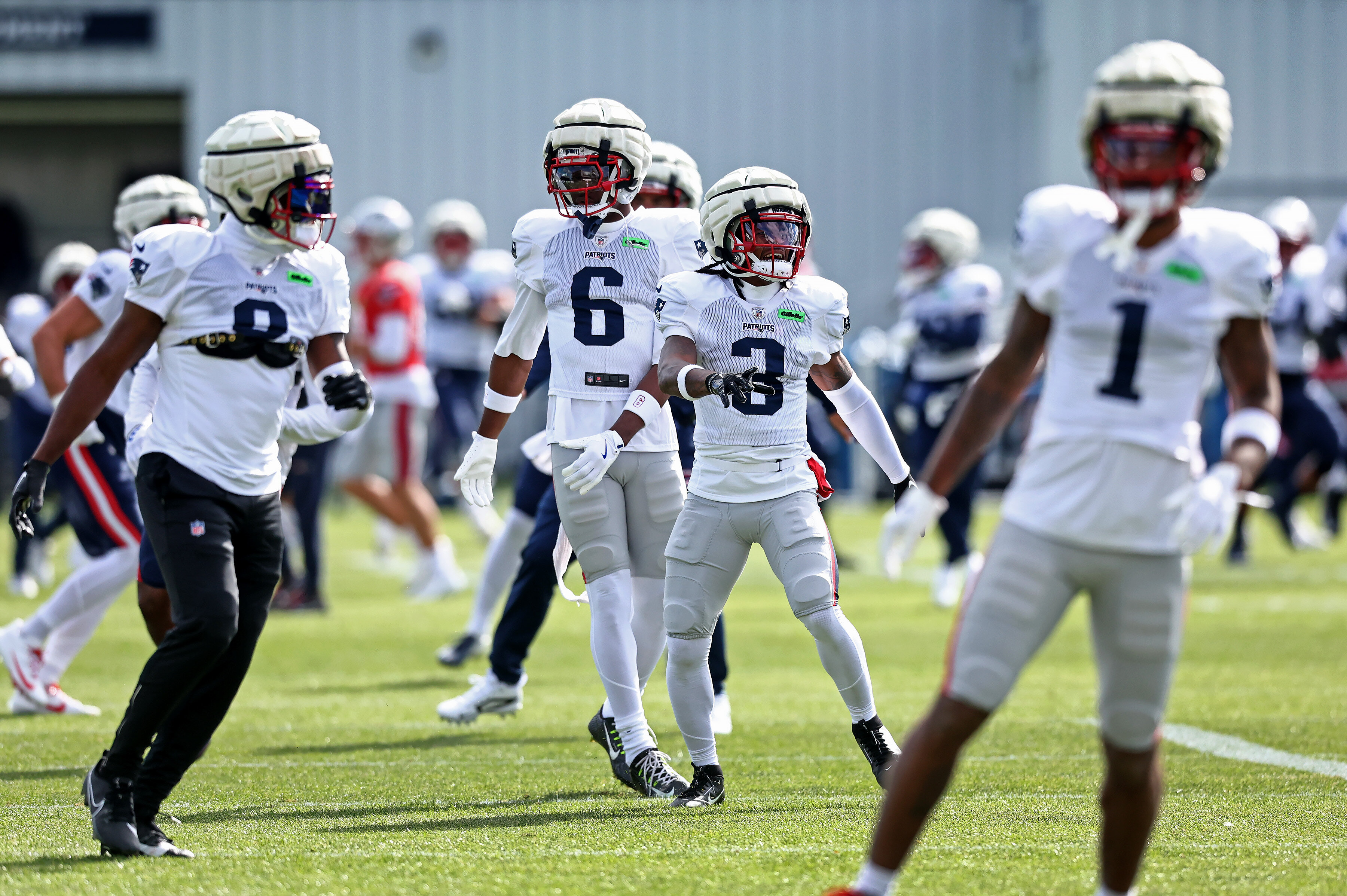First look at Patriots’ initial 53-man roster: 2 draft picks out, 8 ...