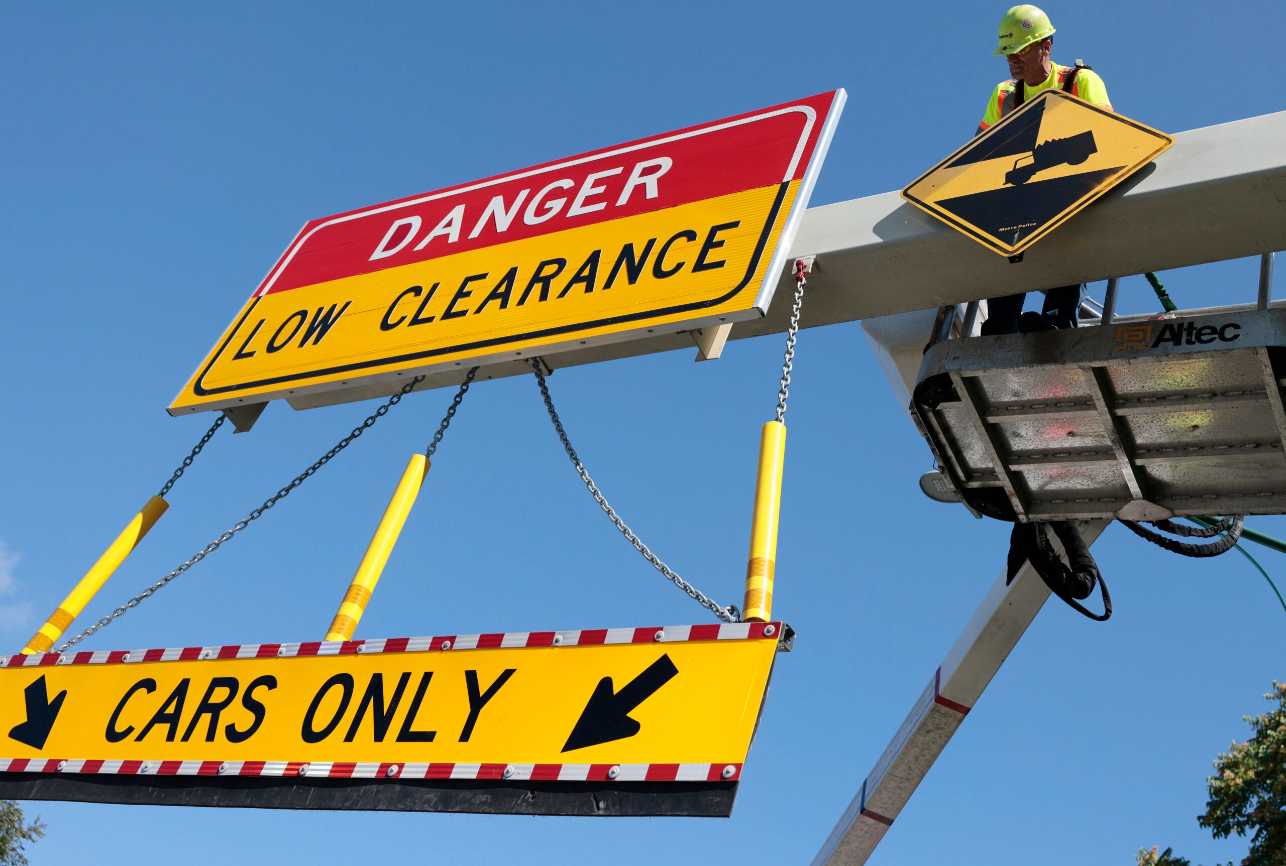 ‘We put up like 100 signs’: DCR unveils latest plea for drivers to ...