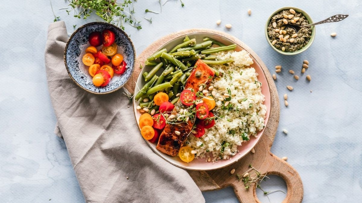 Planifica tu dieta con estos 15 alimentos que sacian y nutren; no ...