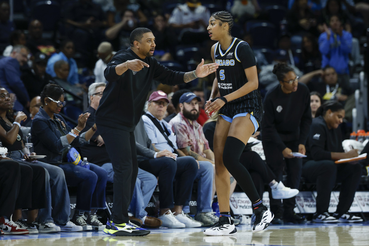 Chicago Sky Coach Tyler Marsh Issues Strong Angel Reese Statement After ...