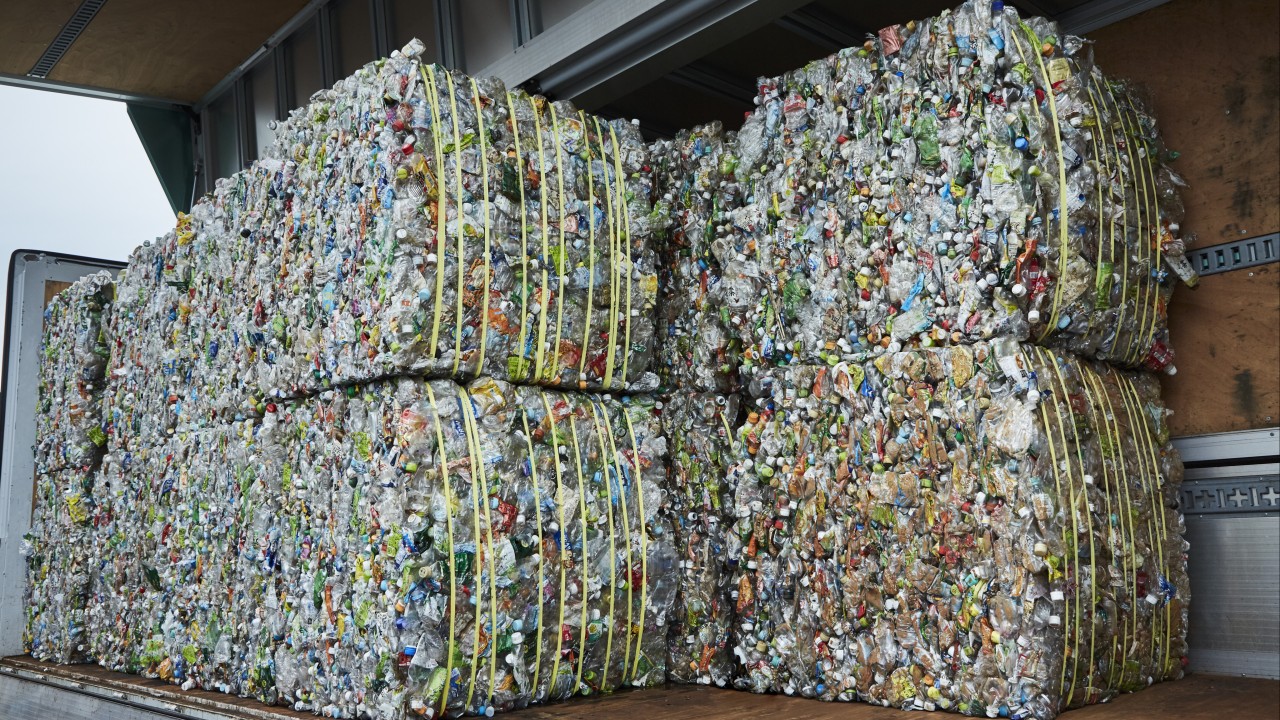 In a first, US-China team turns plastic waste into petrol in 1 step
