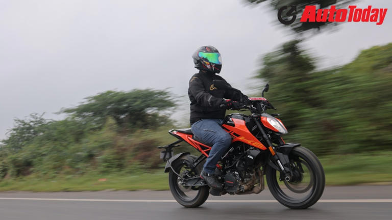 KTM Duke 160 review, first ride: Can the most affordable KTM in India ...
