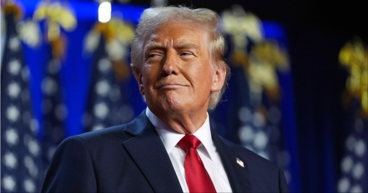 ‘Yeah, he’s in there’: MAGA lawmaker Mike Collins caught on tape ...
