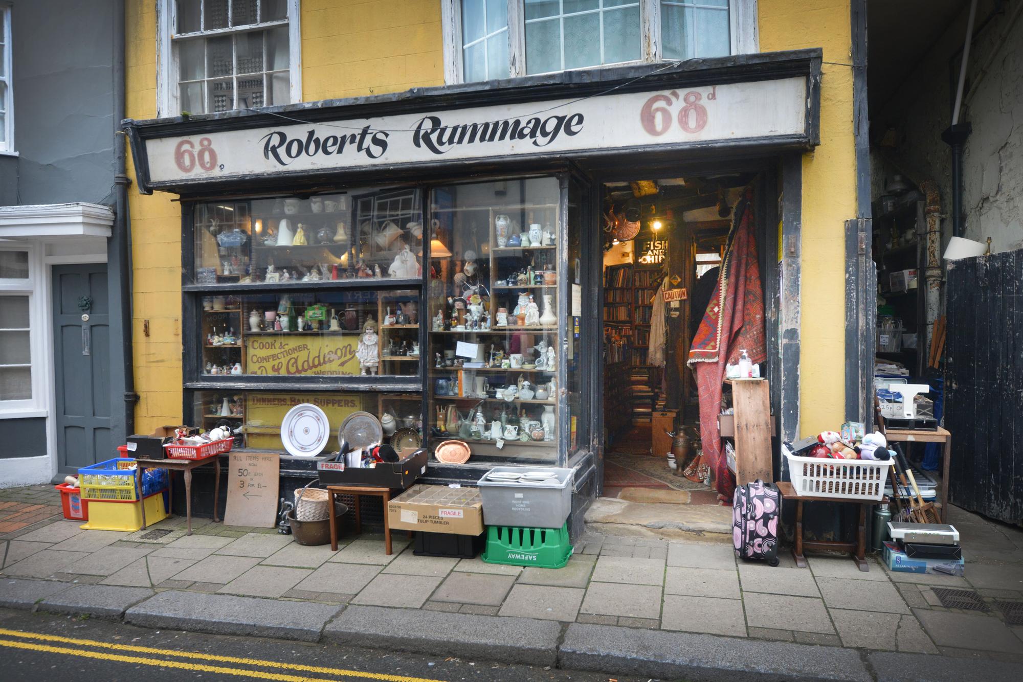 Half price sale in last few days before iconic Hastings Old Town shop ...