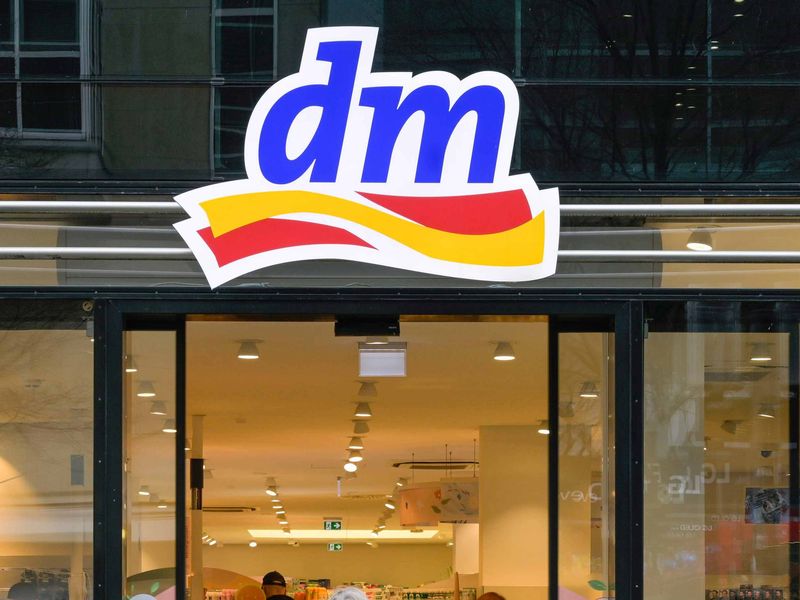 Weniger Fältchen: Dank des besten Anti-Aging-Serums von dm