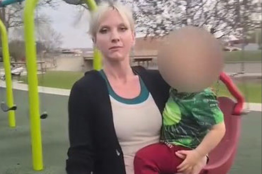Minnesota mom who called 5-year-old with autism the N-word in viral ...