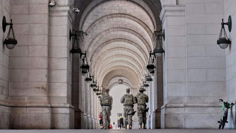 Here’s when Merced Mall’s first new store is opening