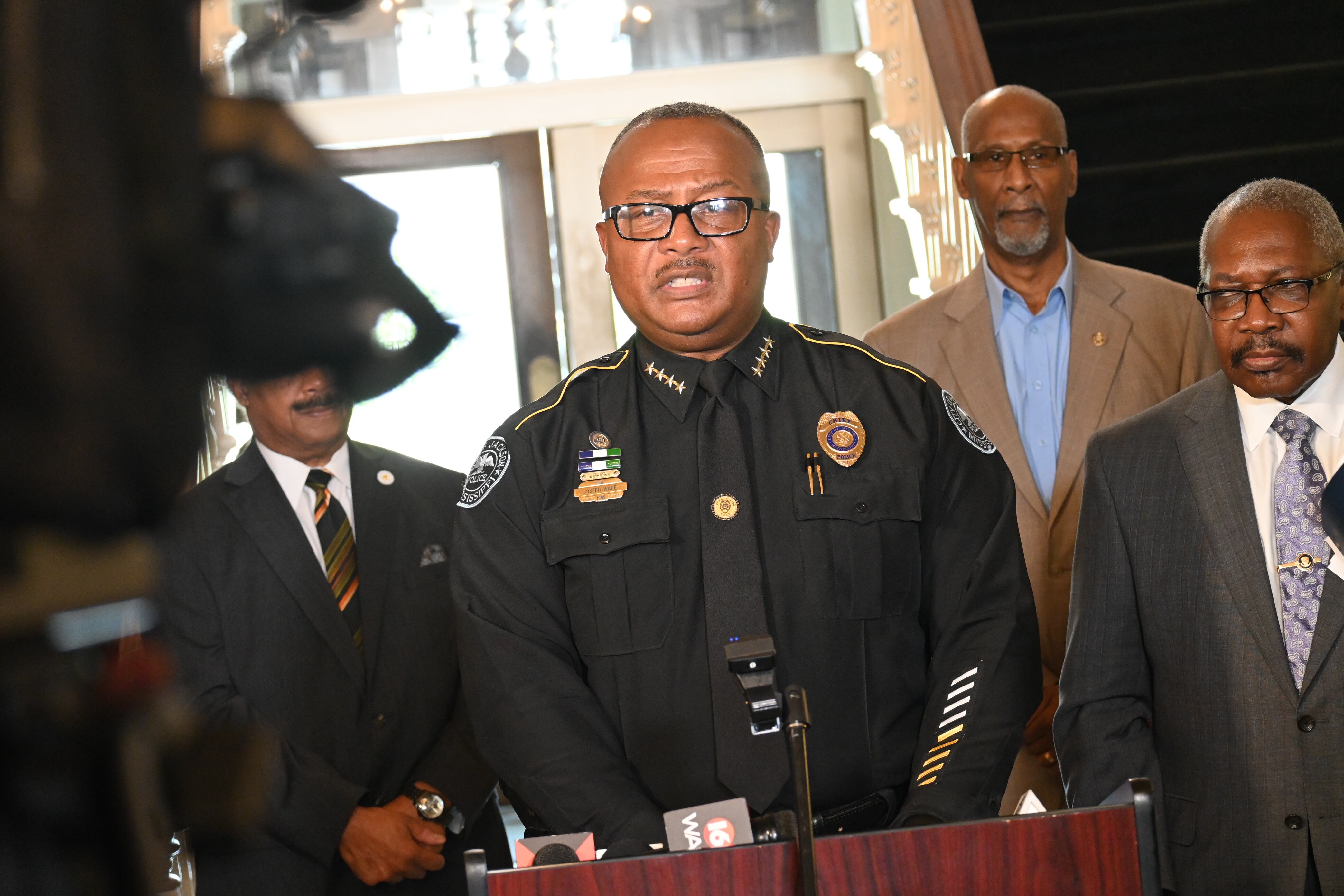Jackson police chief announces retirement
