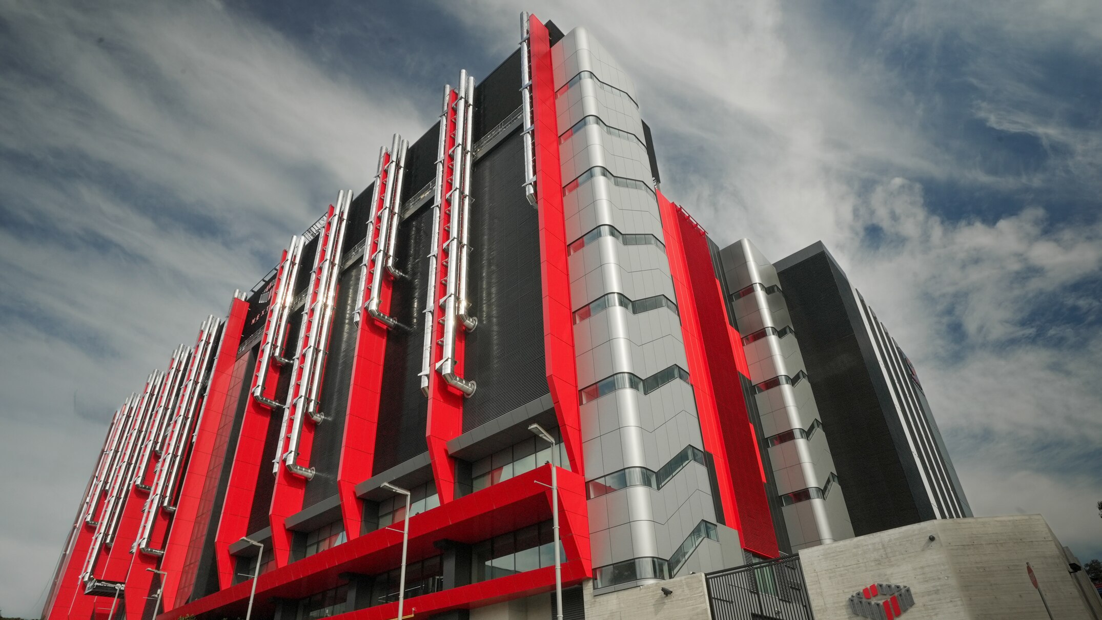 Data centres are vital for the future and AI but their environmental ...