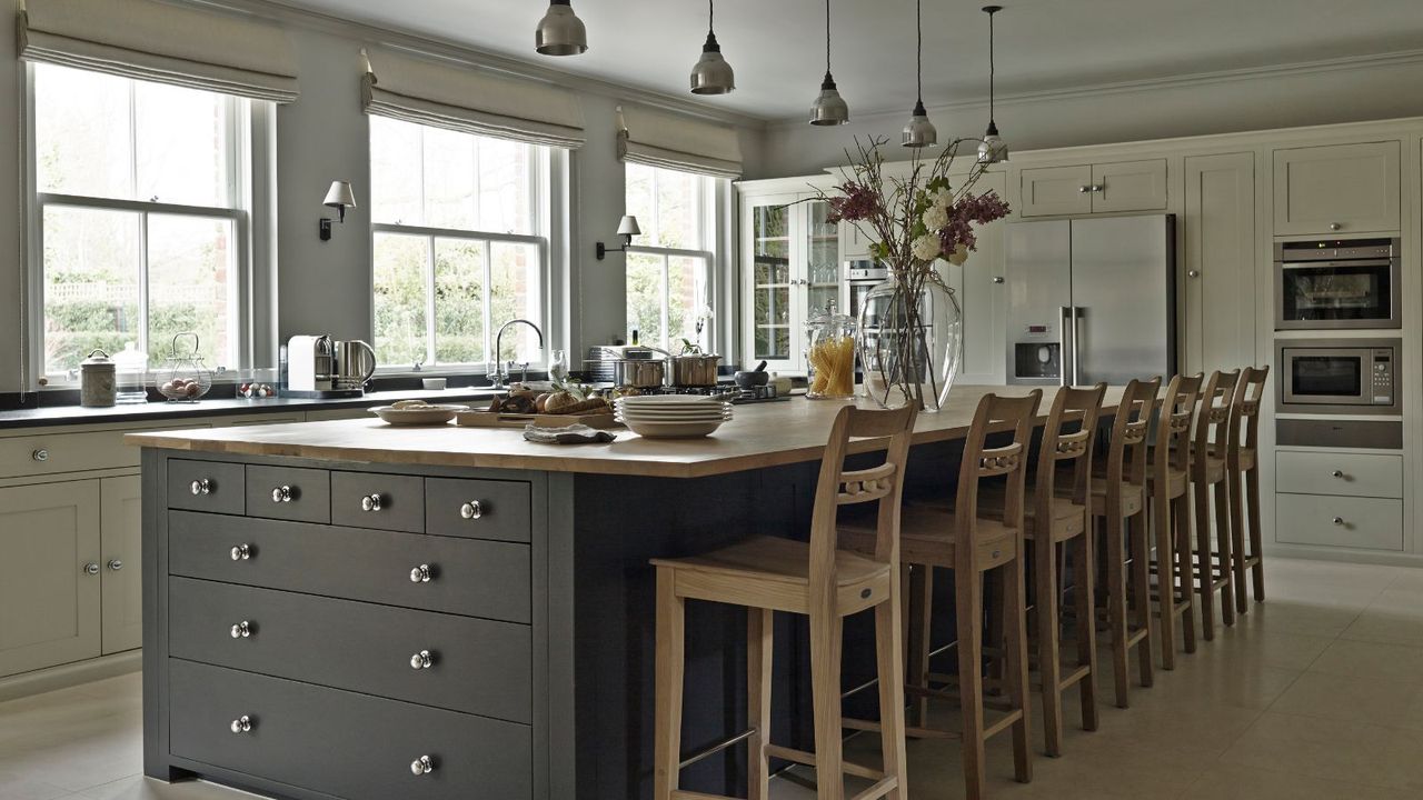 Experts reveal the dream frequency households should empty food waste ...