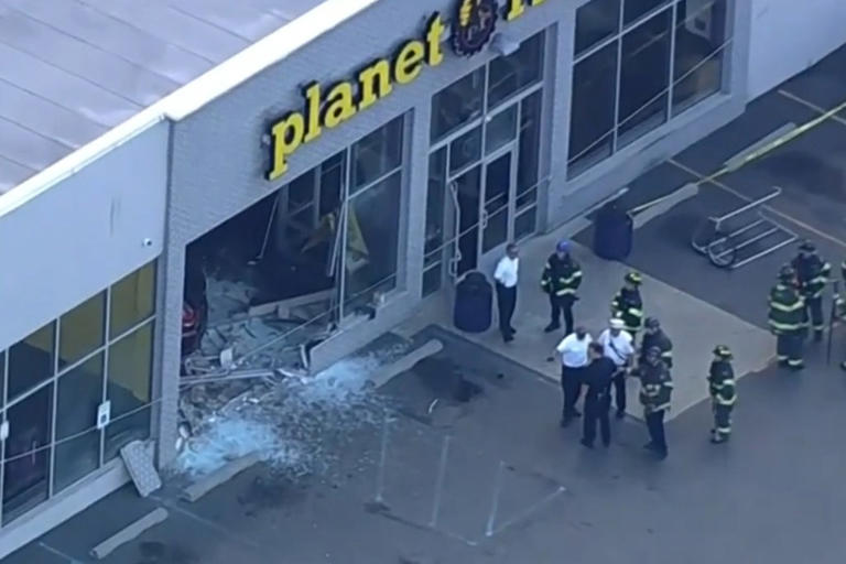 Elderly gym-goer killed as SUV crashes into New Jersey Planet Fitness