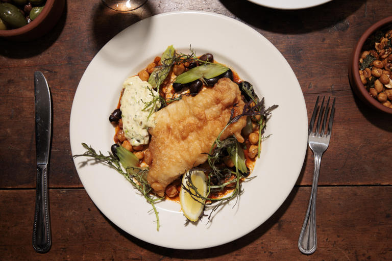 Eat catfish, save the blue crab: How Chesapeake Bay restaurants are ...