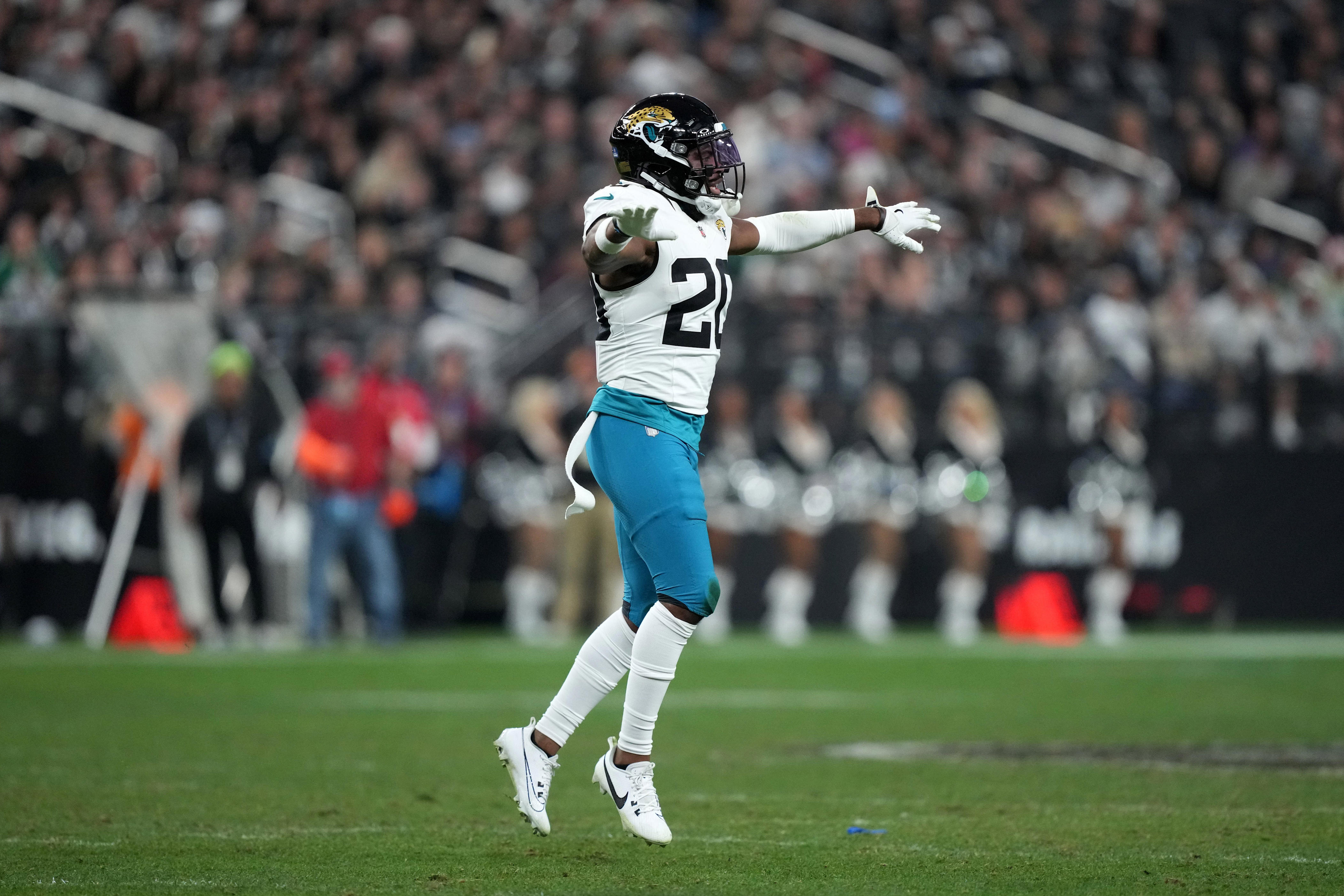 Former Jaguars' S Daniel Thomas quickly signs with new team