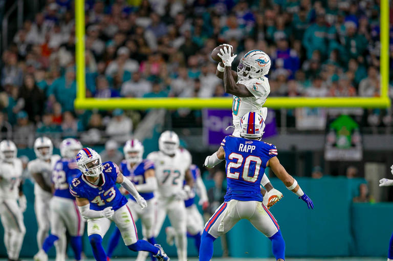 The NFL’s 101 best players for the 2025 season: 30-21