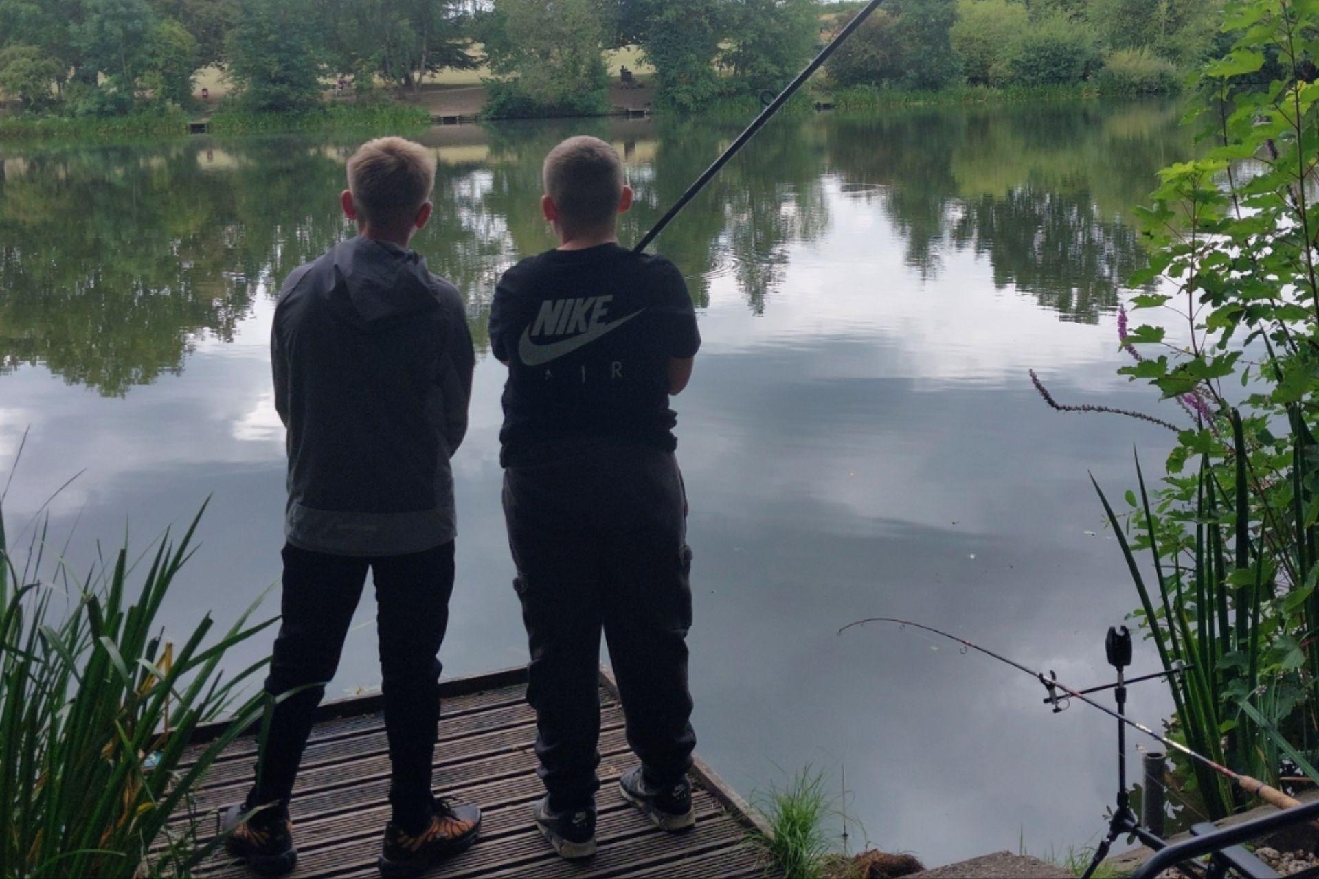 Children make shocking discovery while fishing in Derbyshire pond