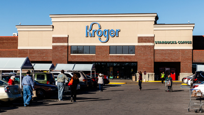 The Best (And Worst) Times To Shop At Kroger
